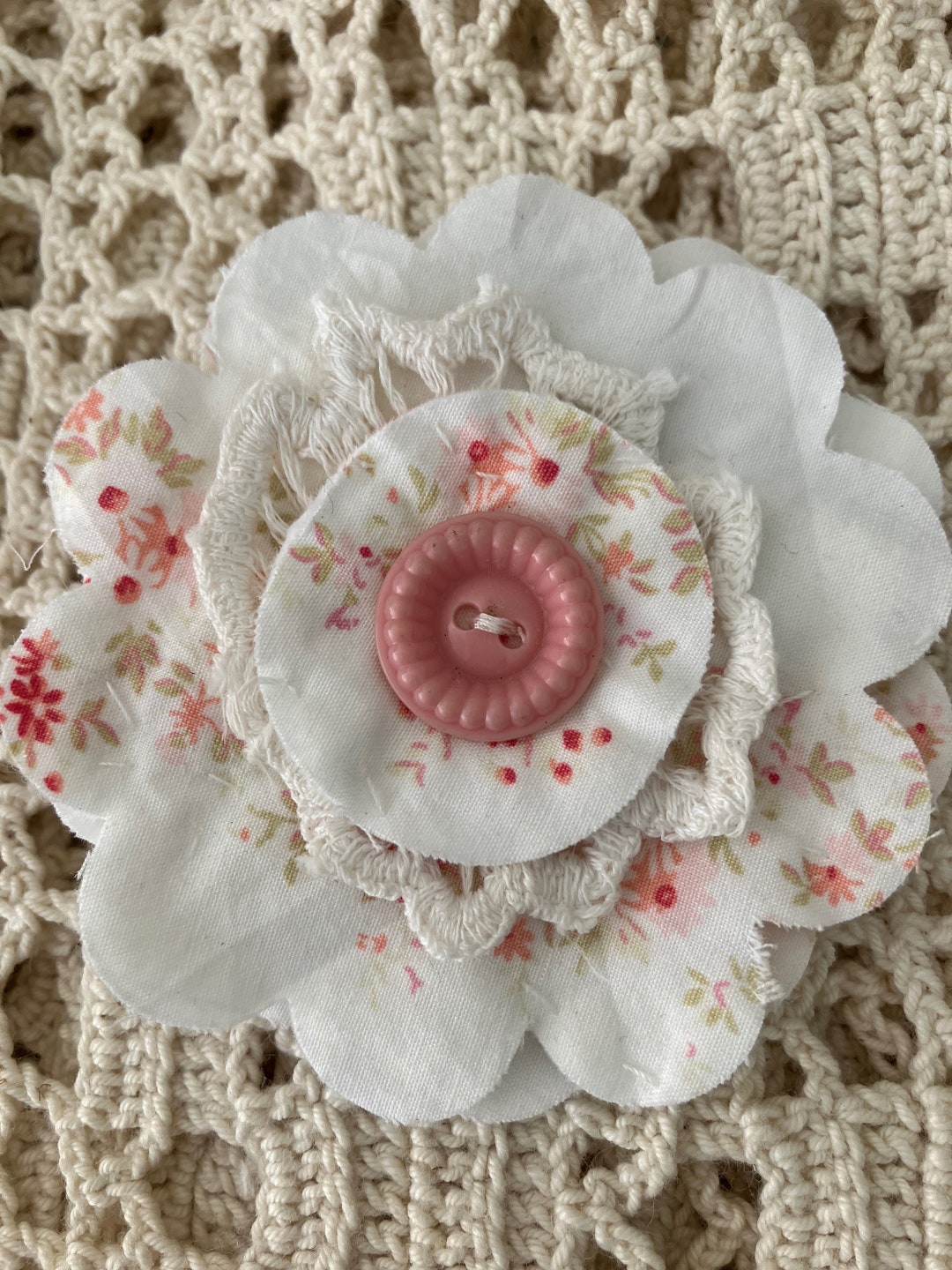 Fabric Flower Pin, Appliquéd Flower Pin, Layered Flower Broach, Quilted ...