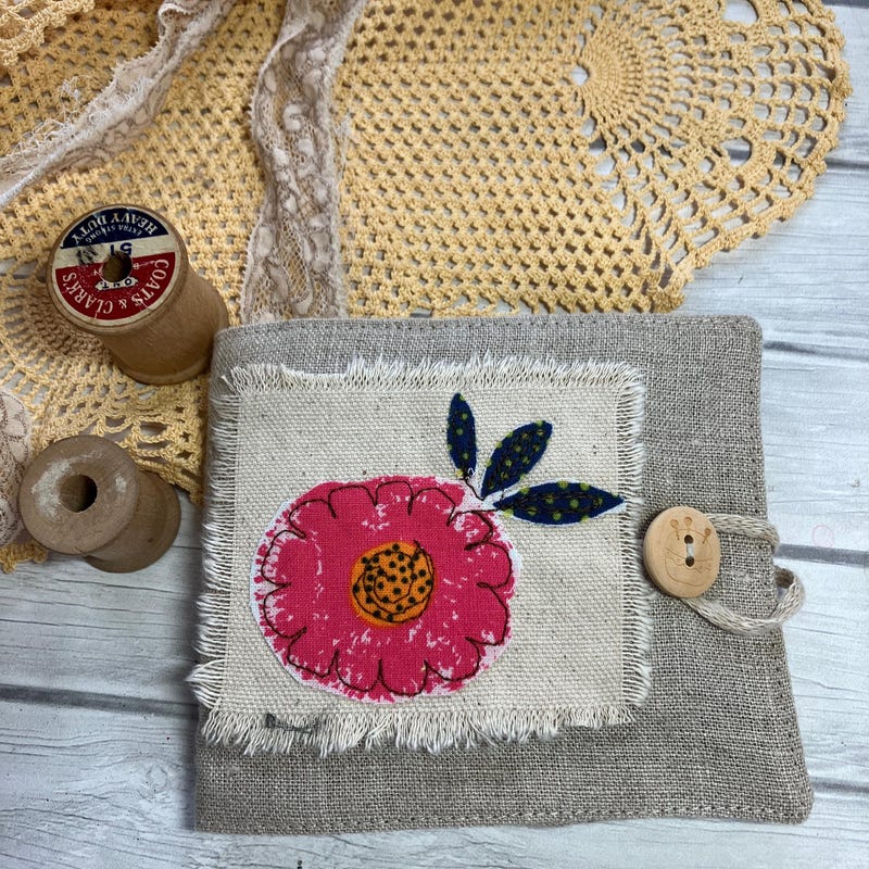 StitchesbyJulia - Etsy