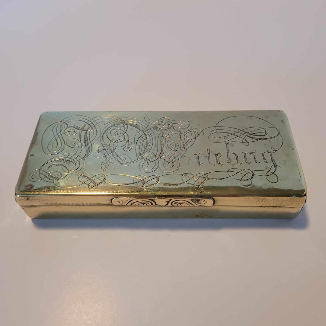 Antique Engraved Brass Tobacco Box / Smoking Tin/ Hinged Lid/dutch or ...