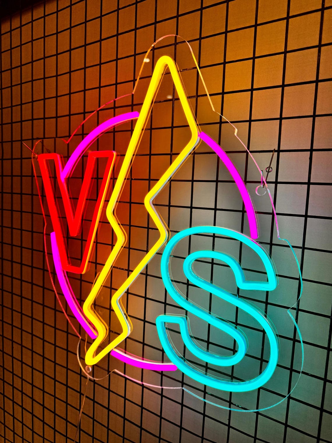 VS Neon Sign With Lightning Bolt - Bold Wall Art for Gaming Rooms ...