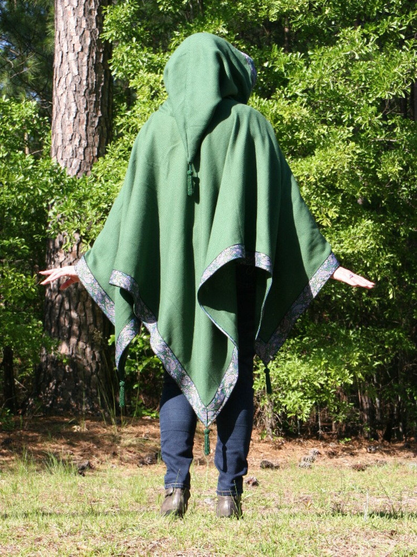 Emerald Green Poncho With Paisley Trim Pointed Hood Beaded - Etsy