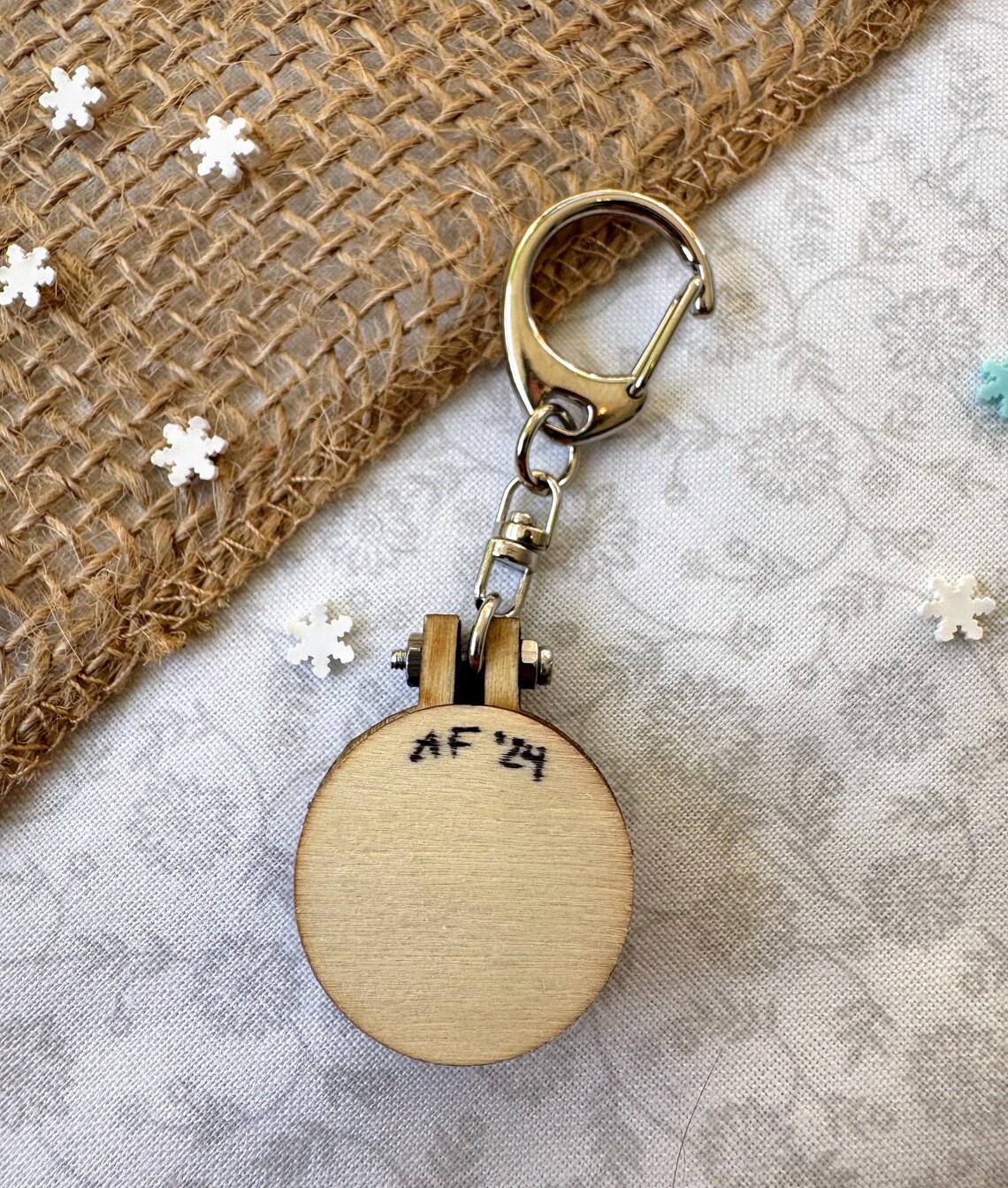 Tree Branch & Leaves Hand Embroidered Keychain - Etsy