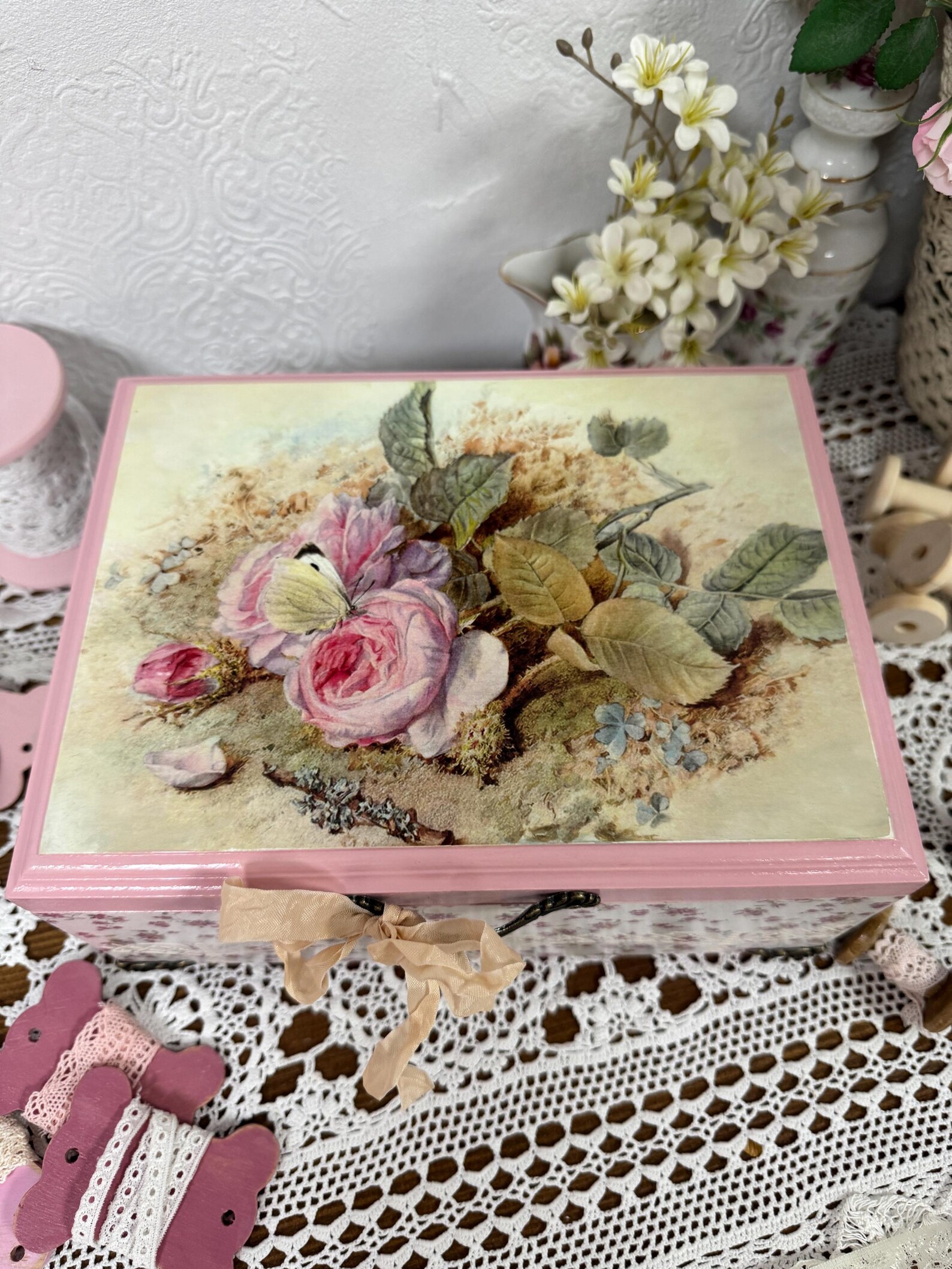 Elegant Hand Painted Gift Box for Girl, Anniversary Gift Box for Women ...