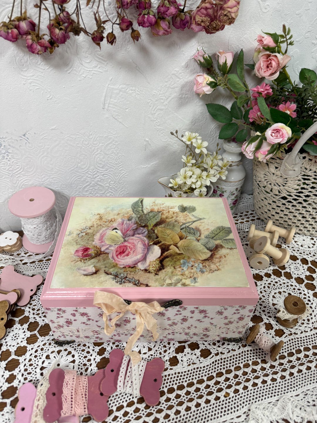 Elegant Hand Painted Gift Box for Girl, Anniversary Gift Box for Women ...