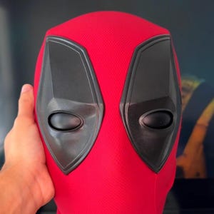 Exclusive Deadpool Mask With Remote Controlled Eyes Authentic Cosplay ...
