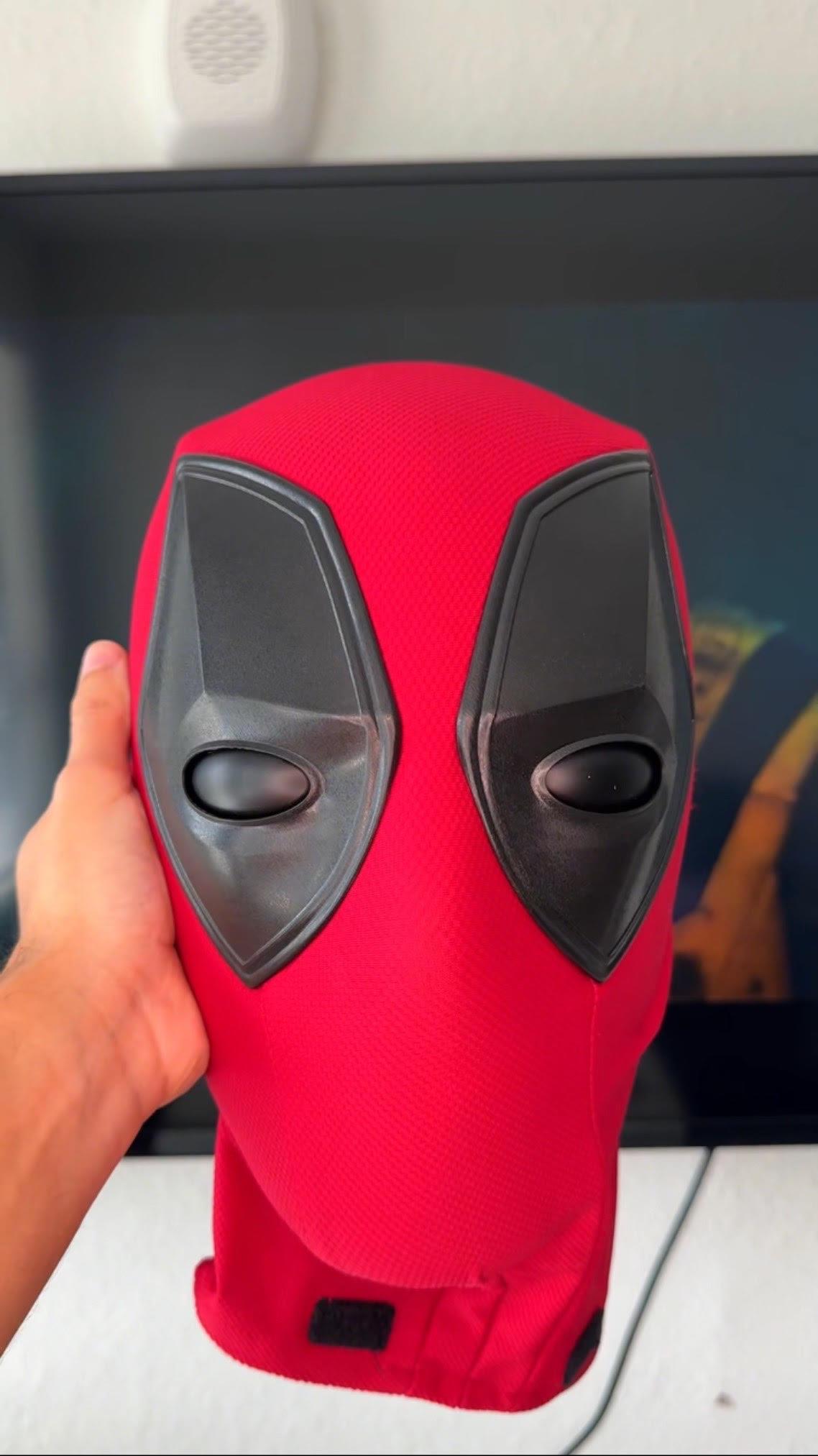 Exclusive Deadpool Mask With Remote Controlled Eyes Authentic Cosplay ...