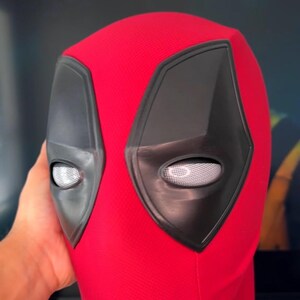 Exclusive Deadpool Mask With Remote Controlled Eyes Authentic Cosplay ...