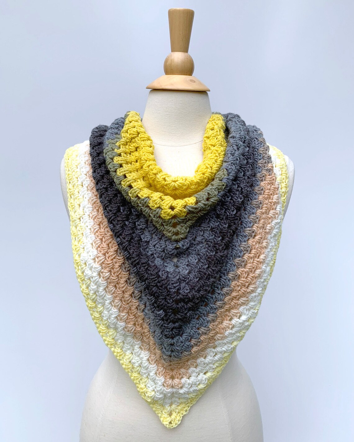 Crochet Triangle Scarf, Crochet Shawl, Chunky Knit Scarf, Knitted ...