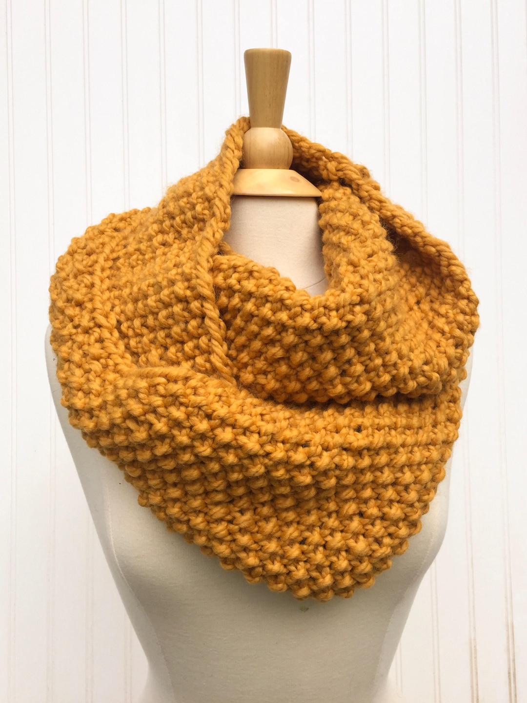 Chunky Knit Scarf Pattern Beginner Knitting Patterns Cowl Scarf Pattern ...