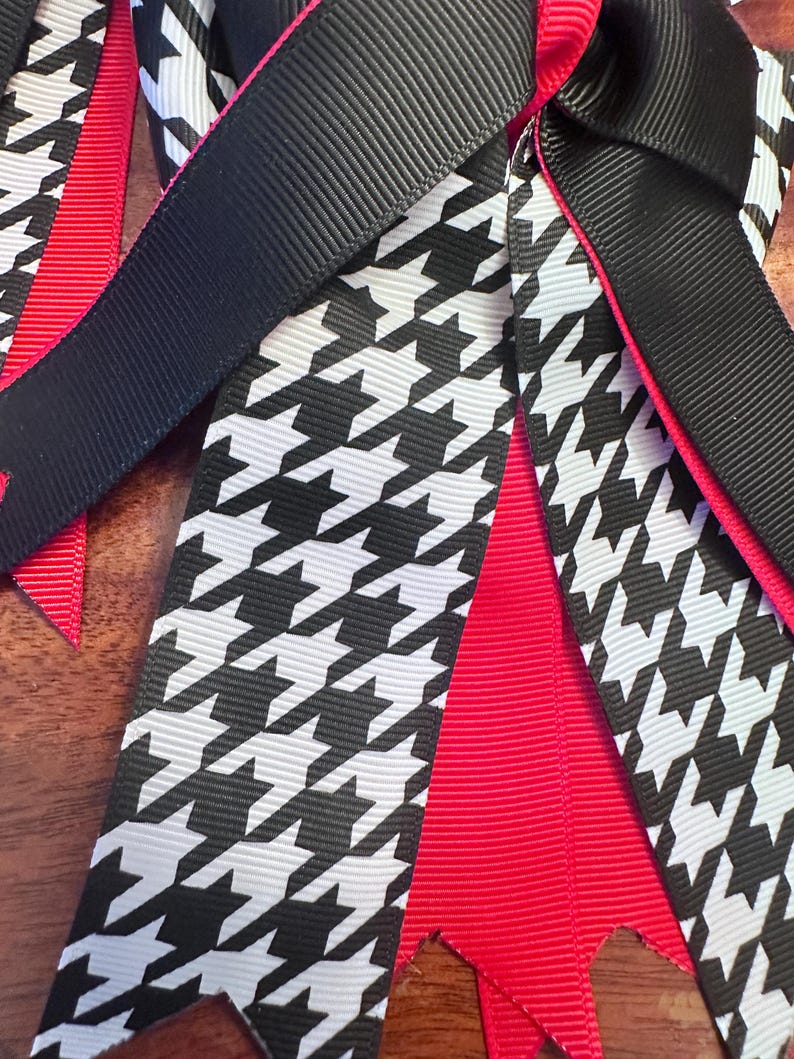 Red and Black Houndstooth Horse Show Bows: Equestrian Bows - Etsy
