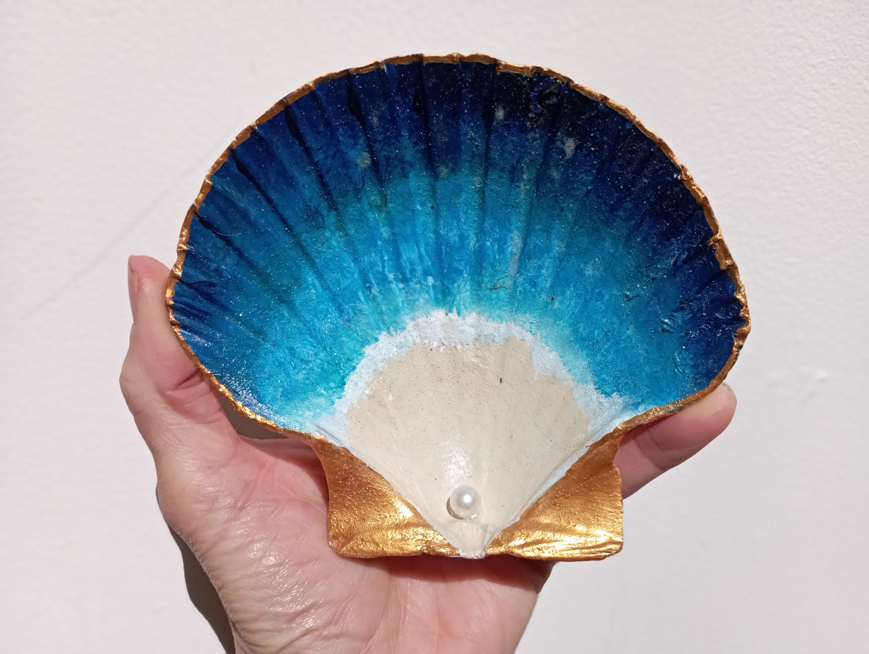 Hand Painted Irish Shell Art - Etsy