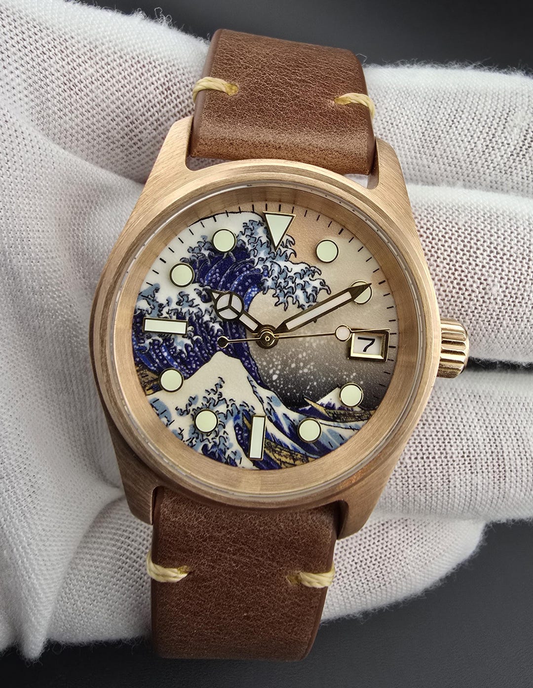 38mm Bronze (cusn8) "great Wave of Kanagawa" Field Watch, Featuring a ...