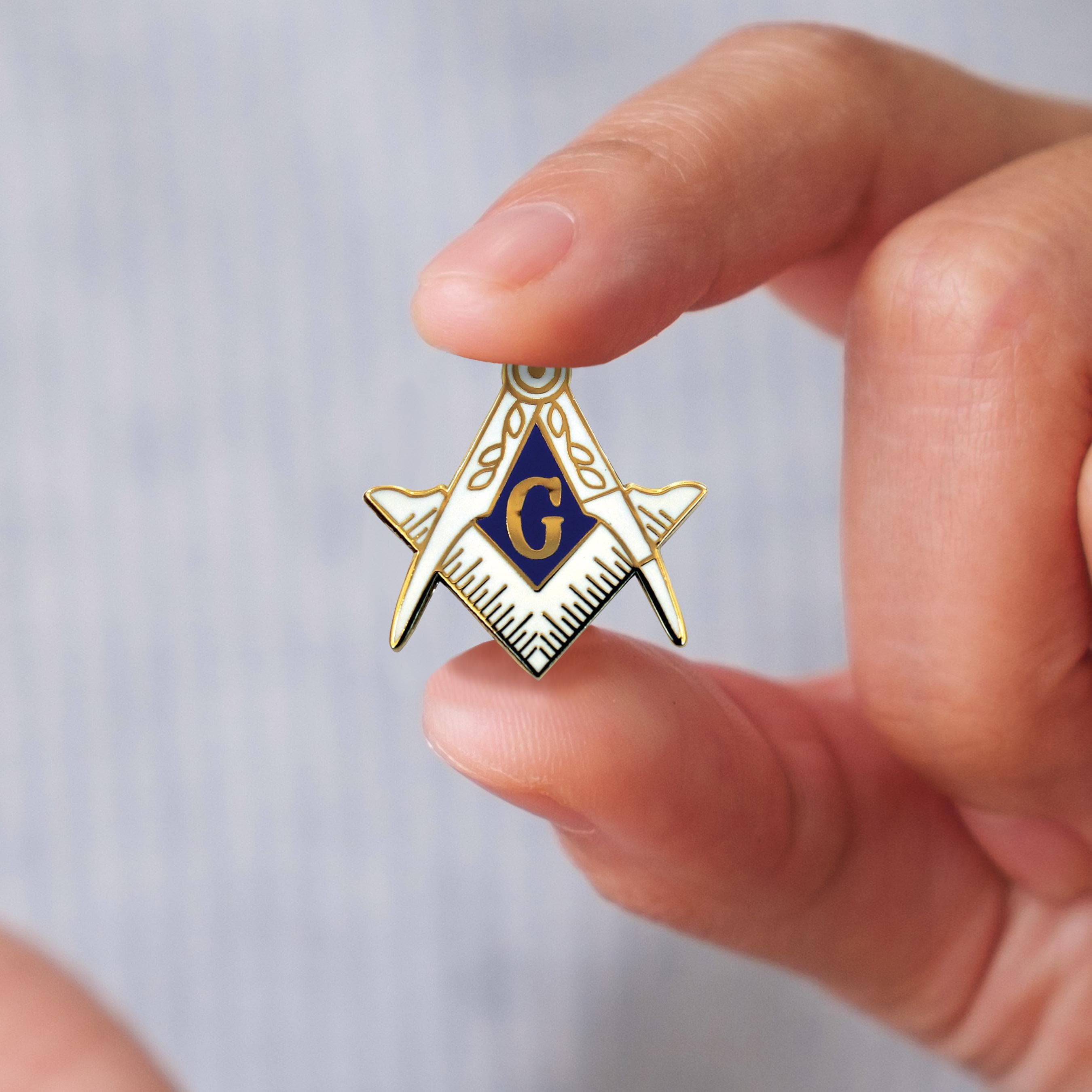 Square & Compass Masonic Lapel Pin – White and Gold - Etsy Canada