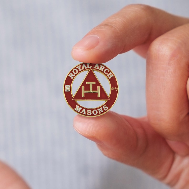 Royal Arch Masons Round Masonic Lapel Pin – Red & Gold - Etsy