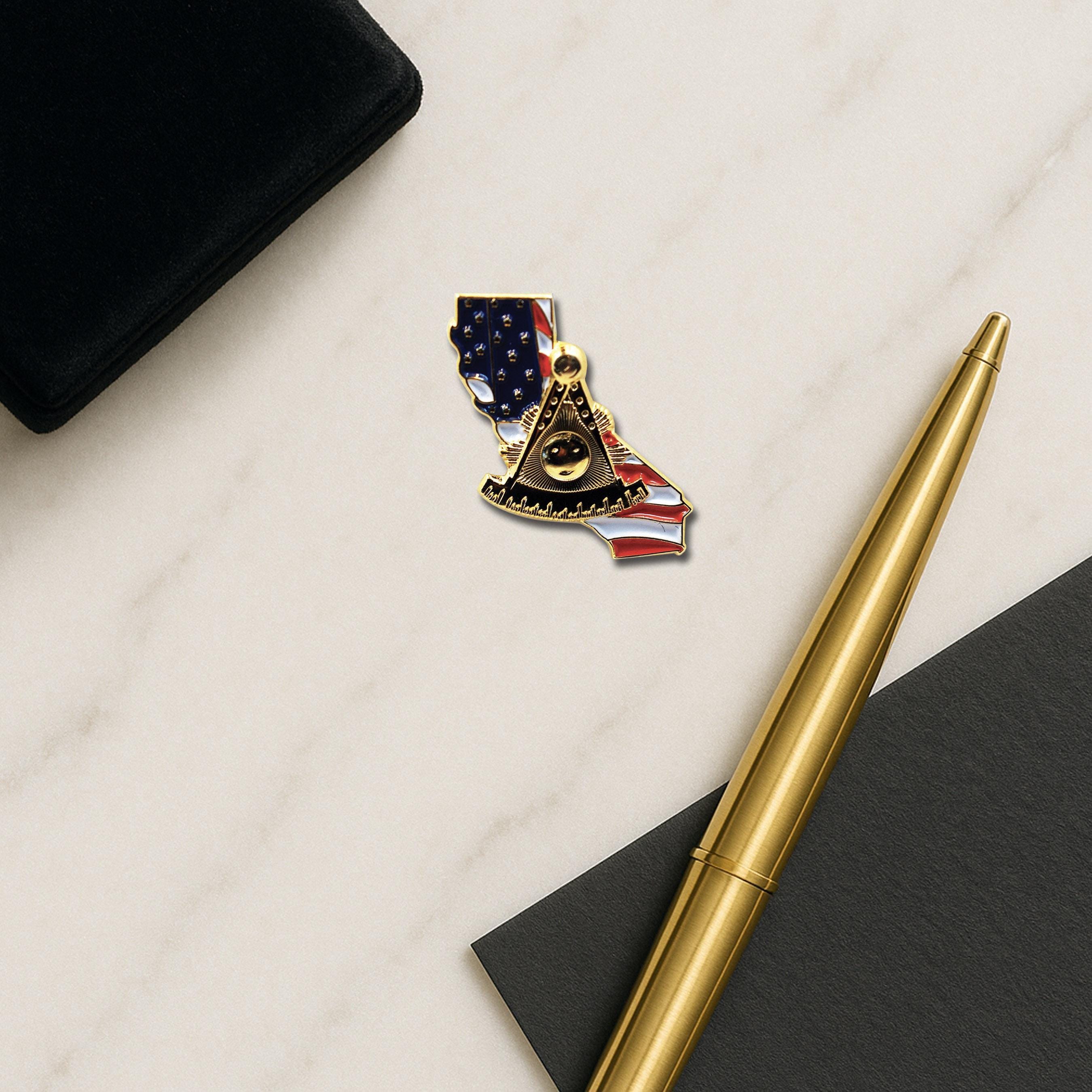 Past Master California American Flag Masonic Lapel Pin – Gold and Blue ...