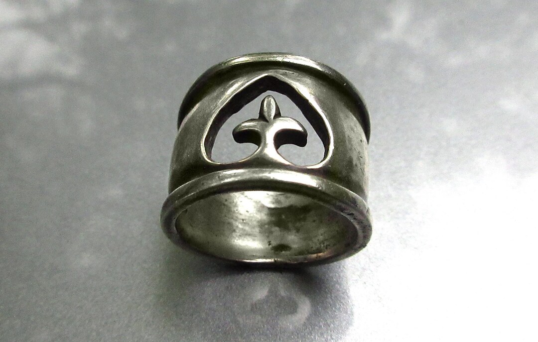 Unisex Sterling MCM Ring: Bold Fleur De Lys Design - Etsy