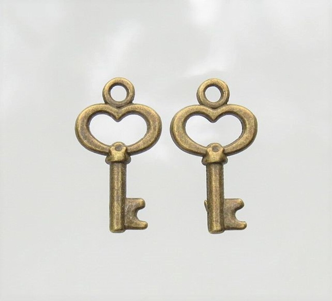Tiny Skeleton Key 15x9x2mm Antique Brass Alloy Metal Charm/small ...