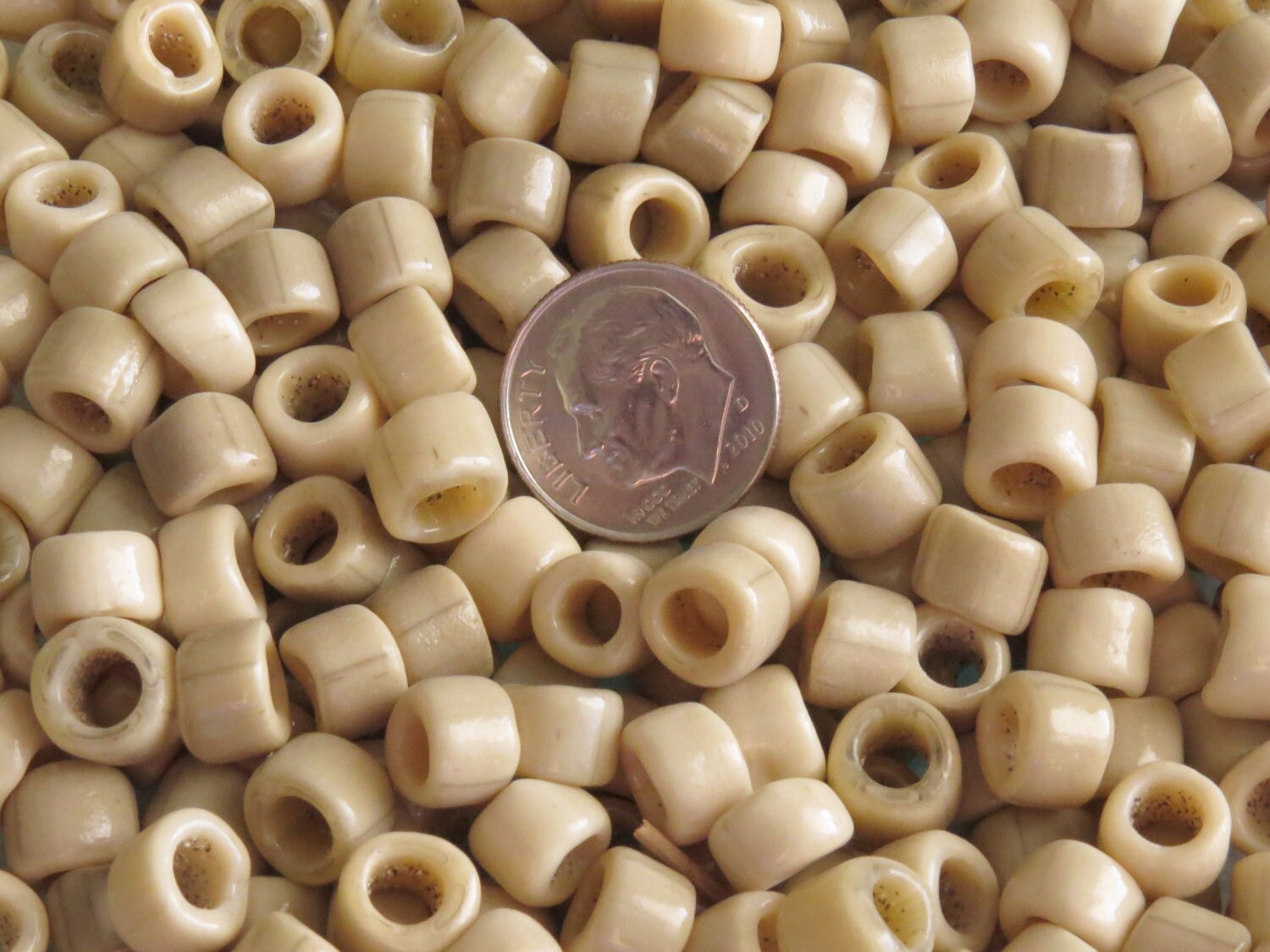 9mm (4mm Hole) Opaque Aged Ivory Vintage Italian Murano Glass Seed ...