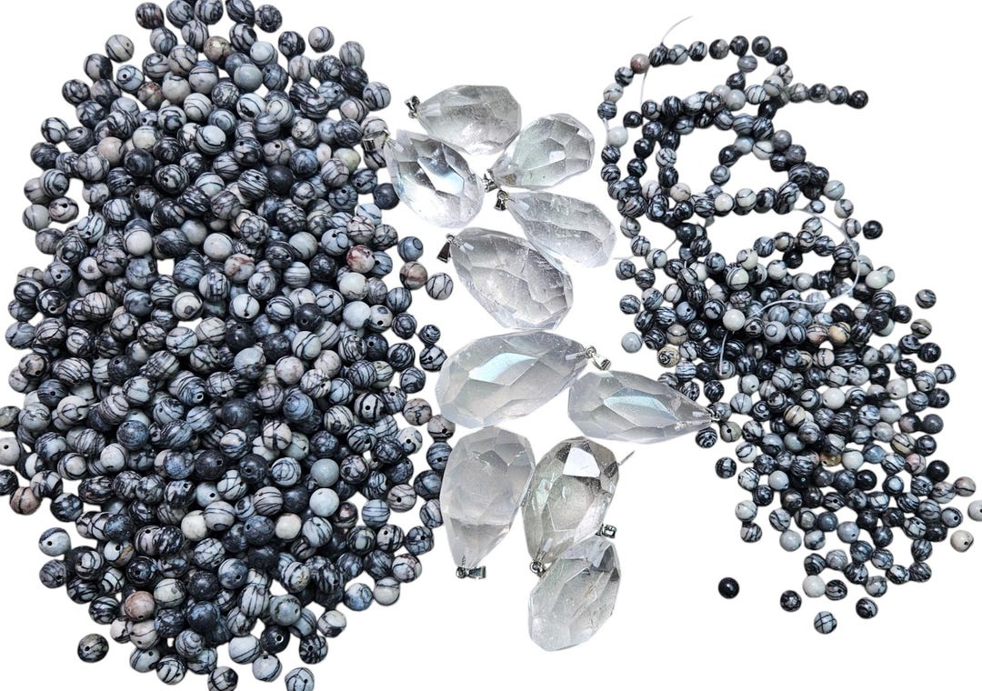 700+ Grams of Jasper Gemstones and Natural Crystal Quartz Pendants ...