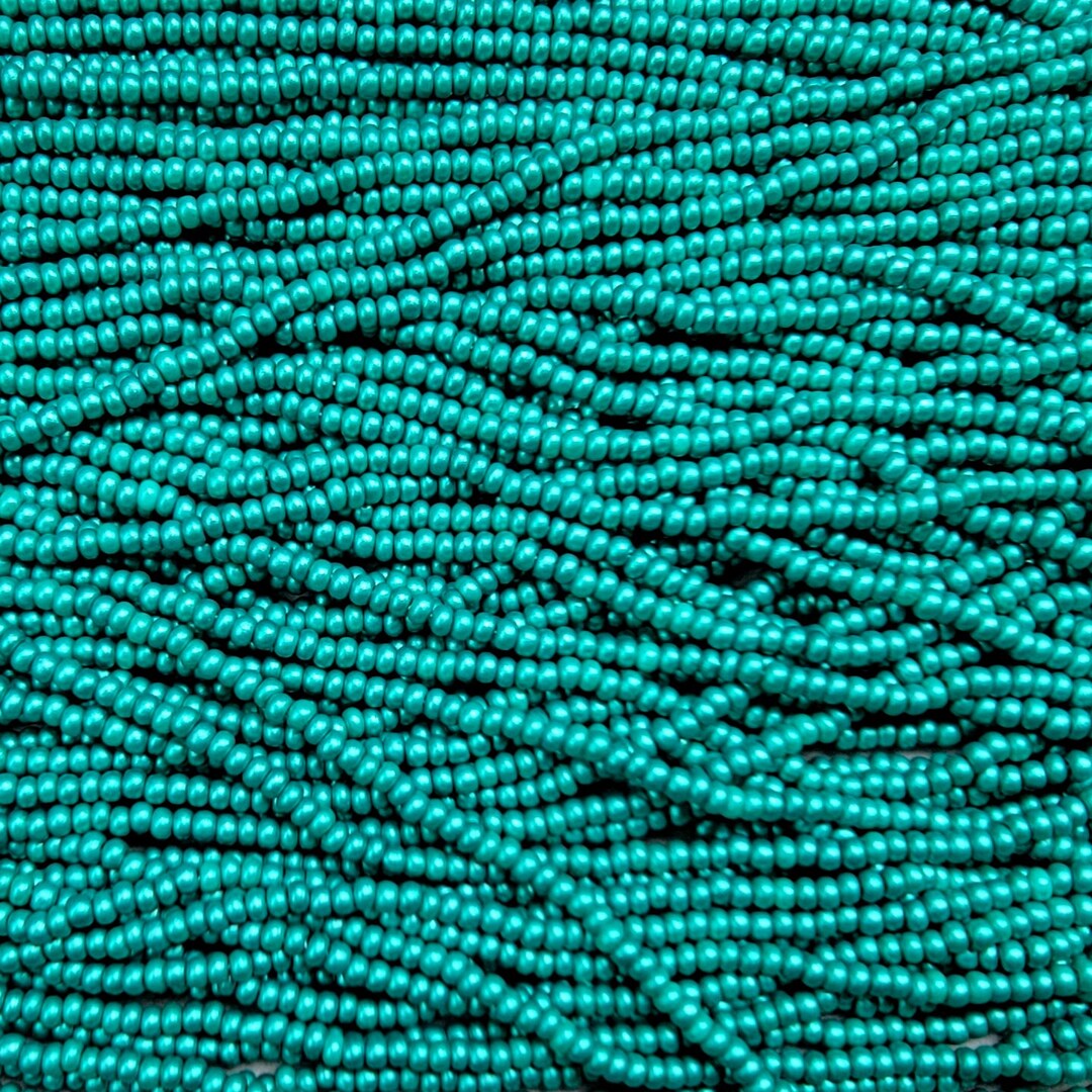 8/0 Opaque Permalux Dyed Chalk Sea Green Czech Glass Seed Bead Strand ...