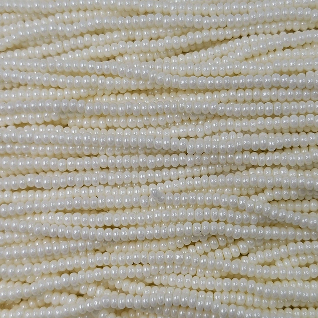 10/0 Opaque Ivory Pearl Czech Glass Seed Bead Mix - 12 Strand Hank ...