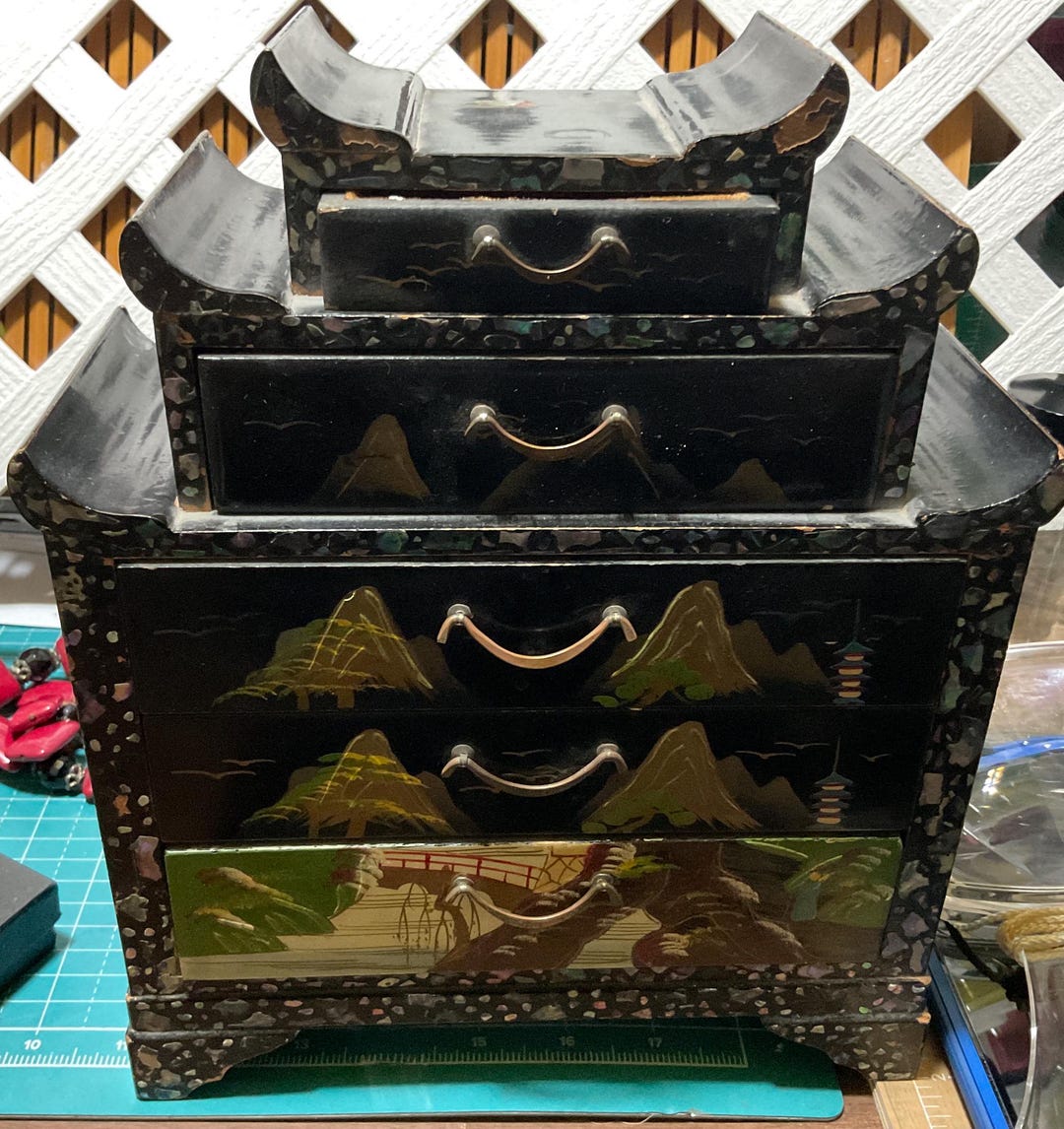 Vintage Pagoda Black Lacquer Jewelry Box - Etsy