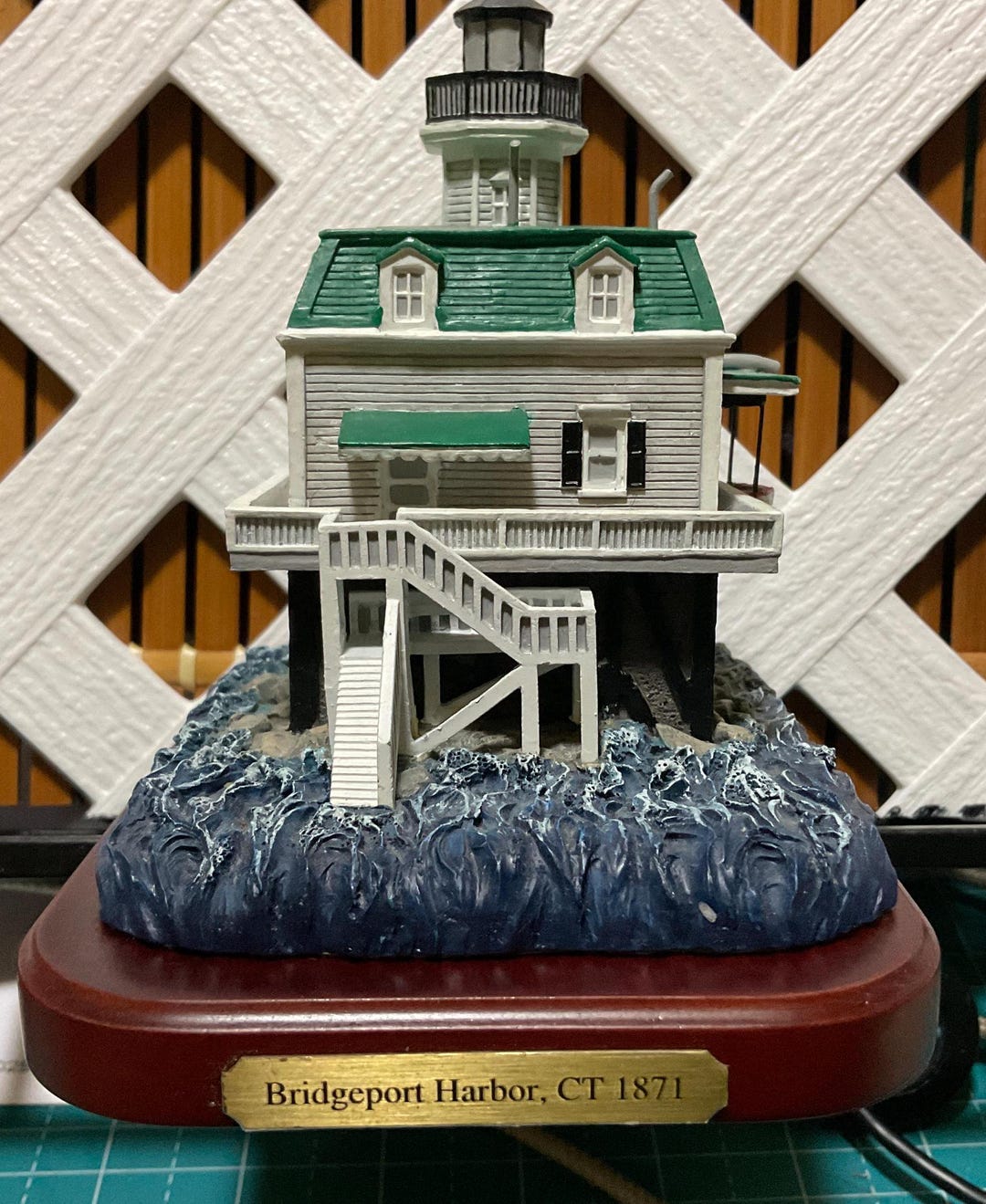 2001 Lefton Historic American Lighthouse lost Lightsbridgeport HARBOR ...