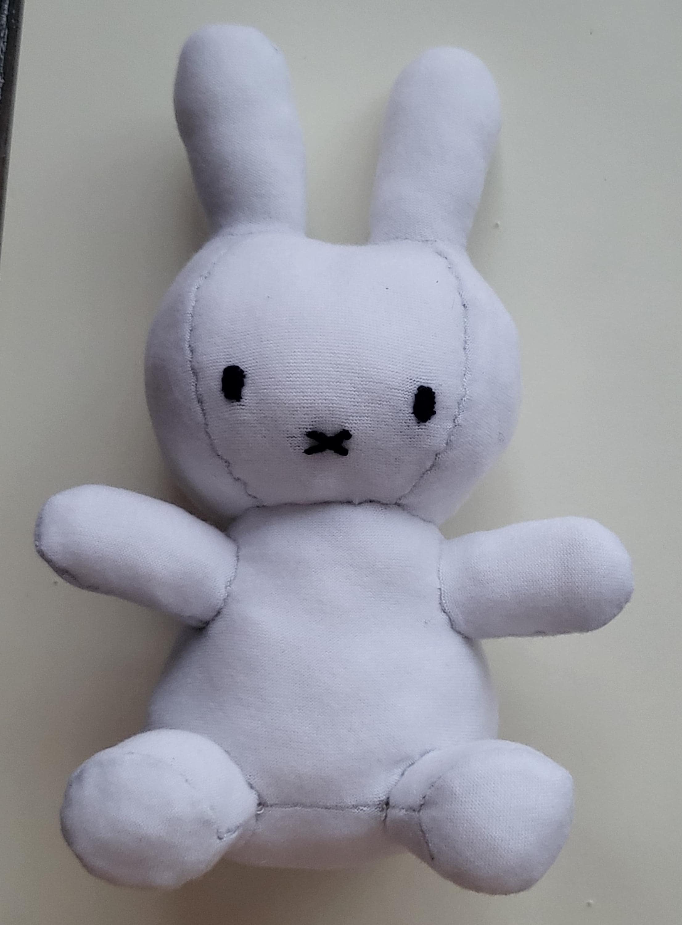 DIY Miffy Plush Pattern - Easy Sewing Template for Beginners / Patrón ...