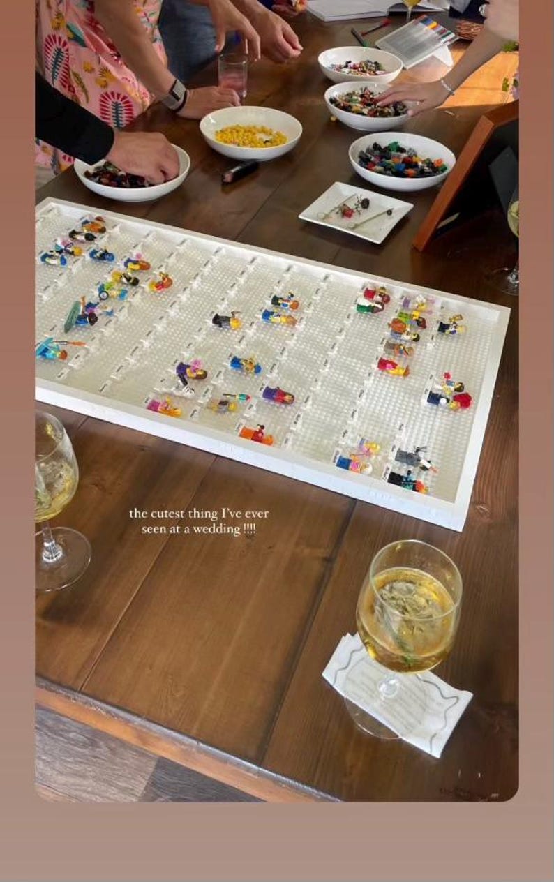 LEGO Minifigure Wedding Guestbook (up to 70 Guests) Includes ...