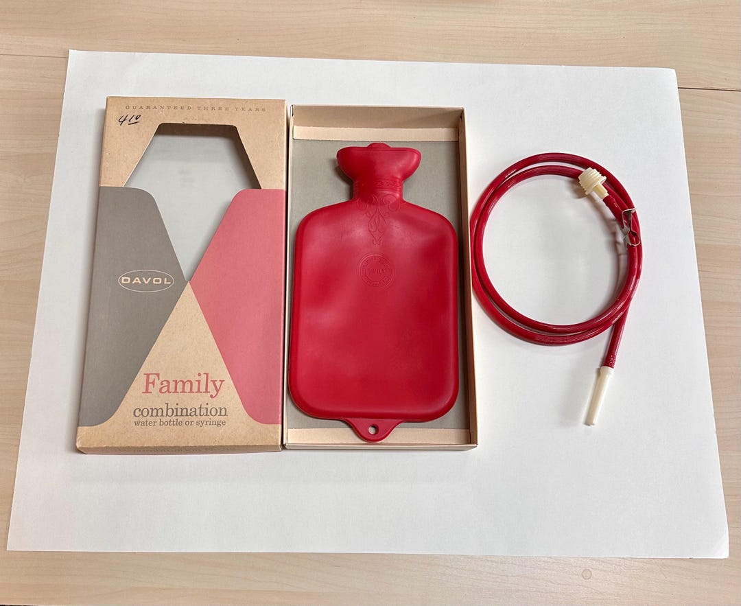 Vintage DAVOL Hot Water Bottle Syringe Combo Made in USA 1950's 60's ...