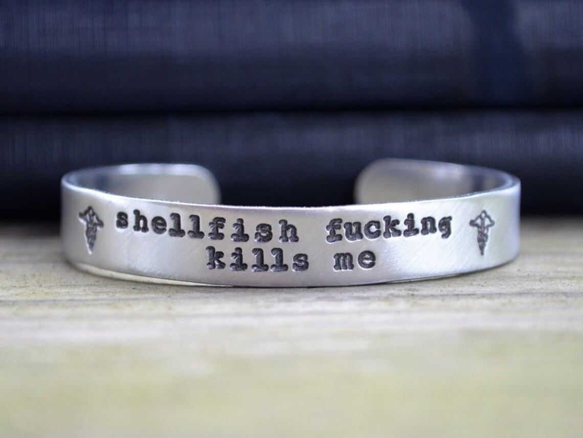 Custom Medical Alert Bracelet - Allergy Bracelet - Nut Allergy ...