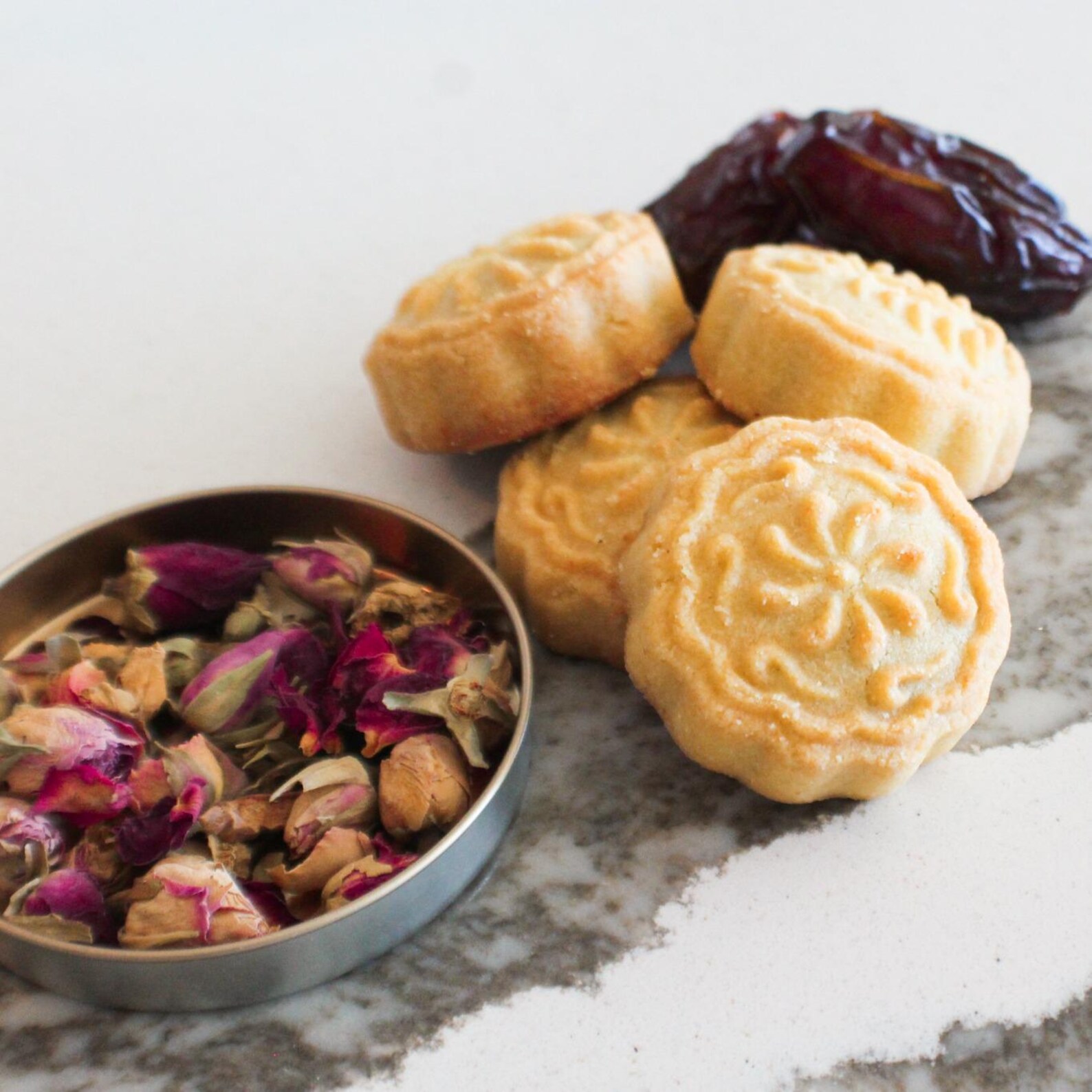 Date Maamoul Cookies, Maamoul Cookies, Date Filled Cookies, Semolina ...