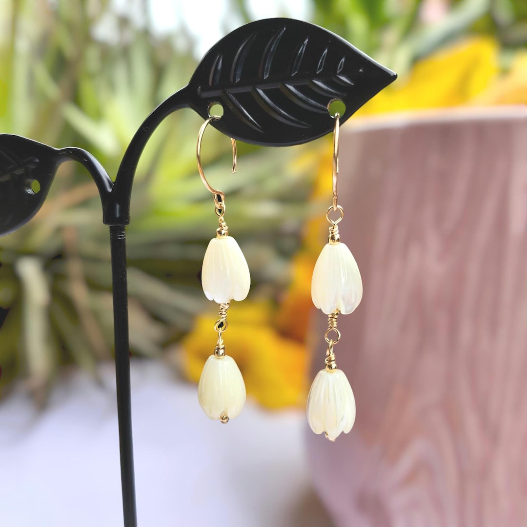 Pikake Earrings Mother of Pearl Jasmine Flower Dangle 14K Yellow Gold ...
