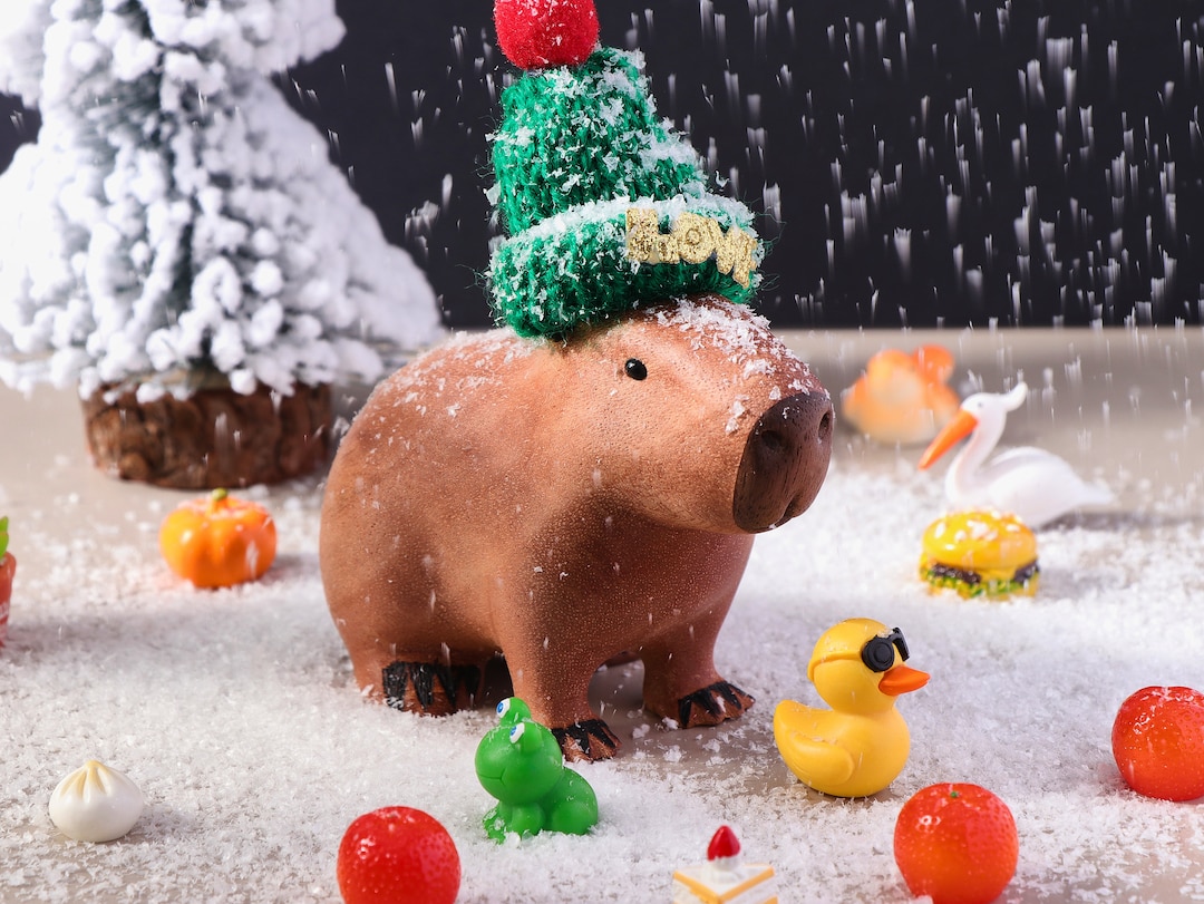 Cute Capybara Wood Carvings, Top Capybaras, Birthday Gift for Emotional ...