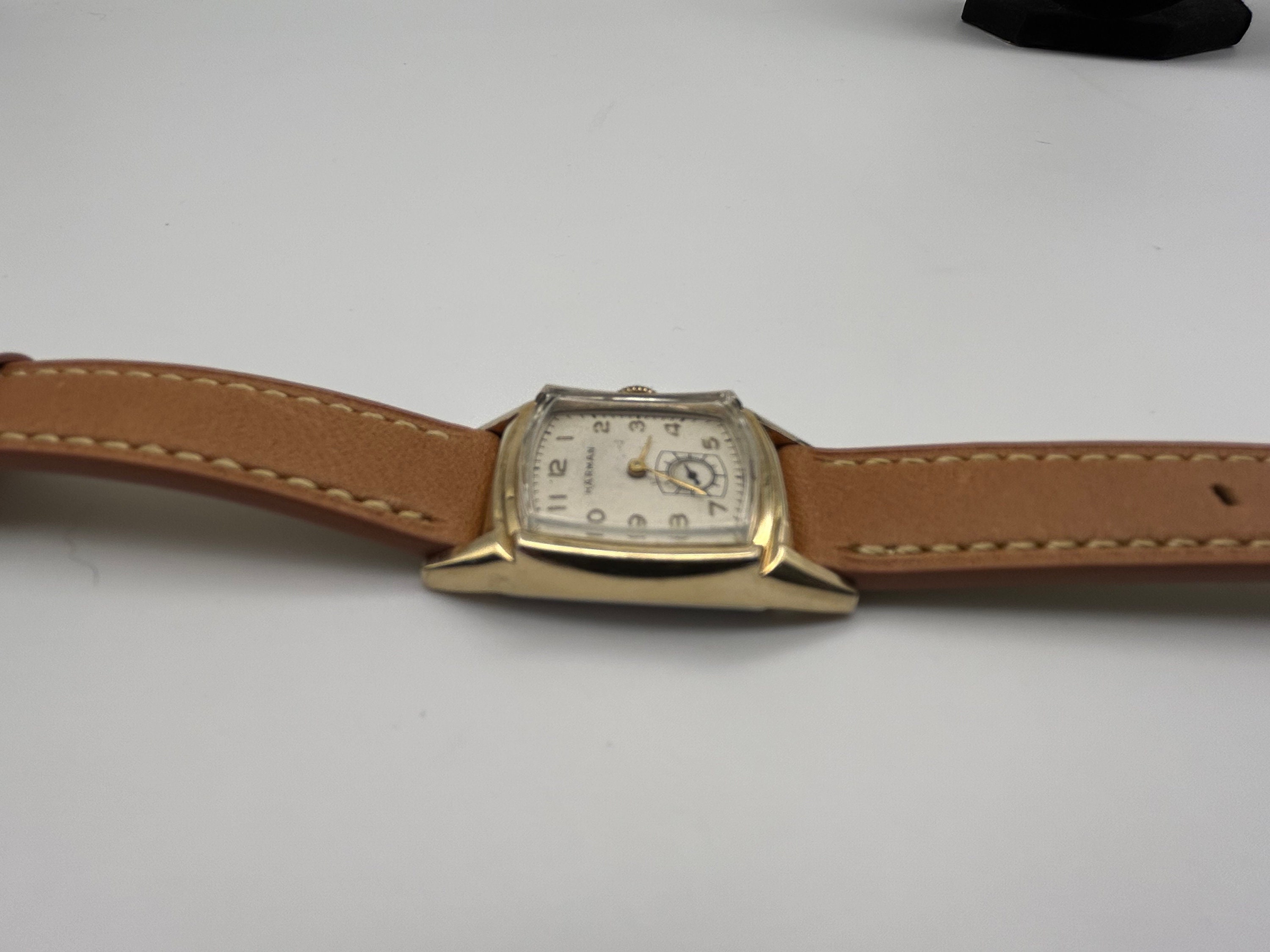 Vintage HARMAN MEN'S 14K Yellow Gold Wristwatch - Etsy