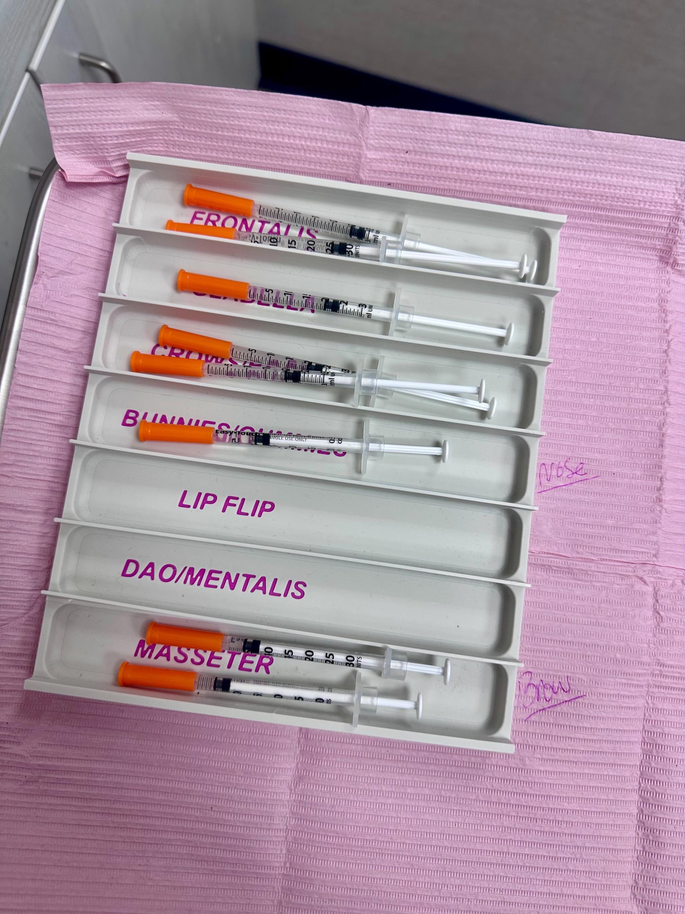 Med Spa Organizer- 7 Slot Botox Syringe Holder Tray, Esthetician ...