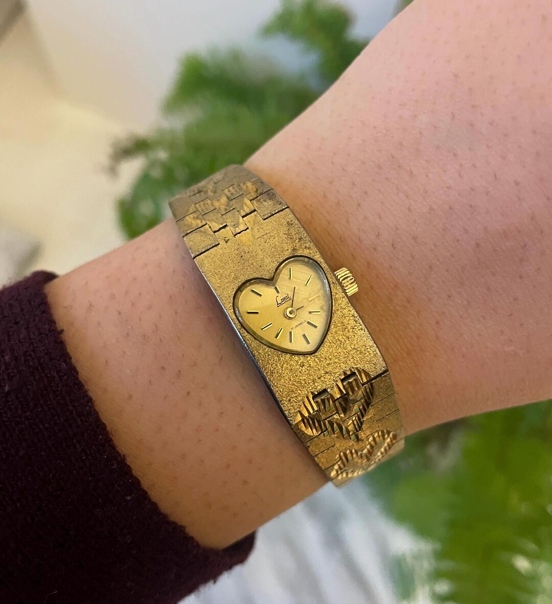 Vintage 1970s Mechanical Incabloc Wind up Brushed Gold Plated Heart ...