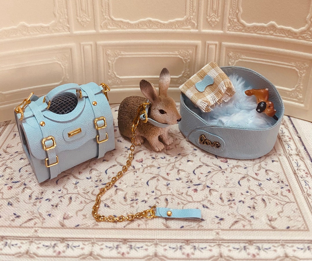 Miniature Pet Carrier for Dollhouses, Handmade in Fine Leather. Your ...