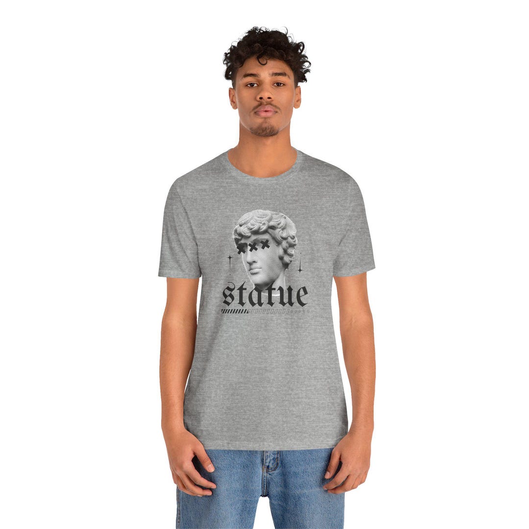 Streetwear Statue T-shirt - Etsy