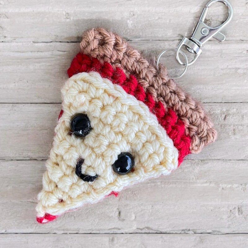 Pizza Keychain - Etsy