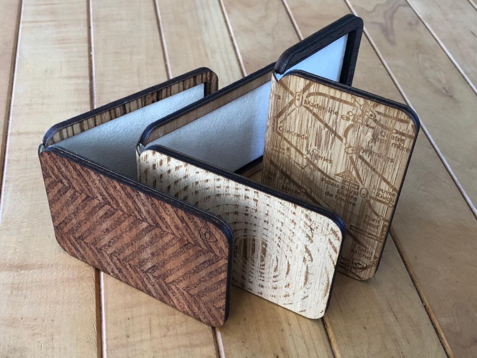 Laser-etched Wood Card Case / Mini Wallet With Magnetic Closure ...