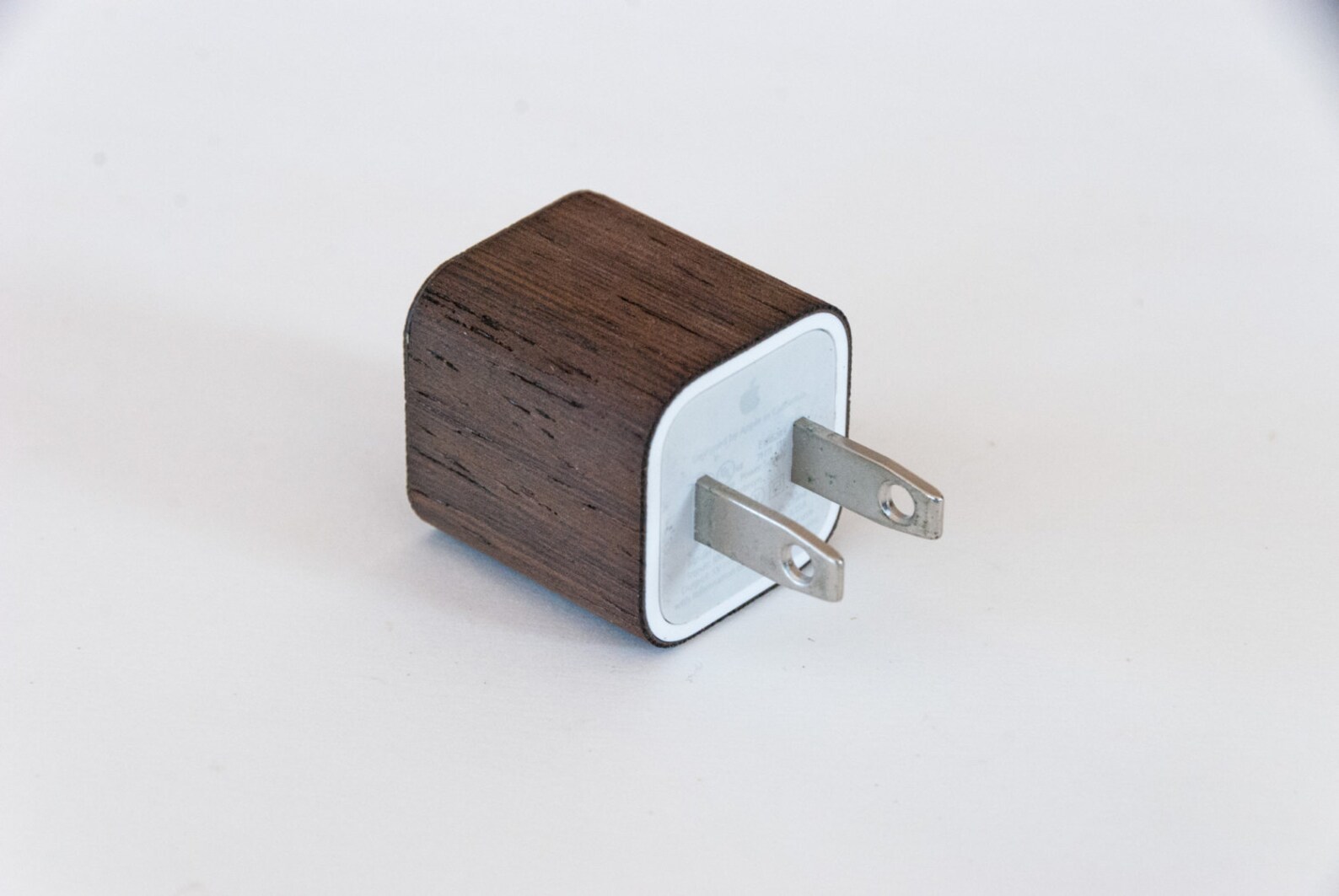 Wenge Skin for iPhone Charger - Compatible With iPhone 6, iPhone 6S ...