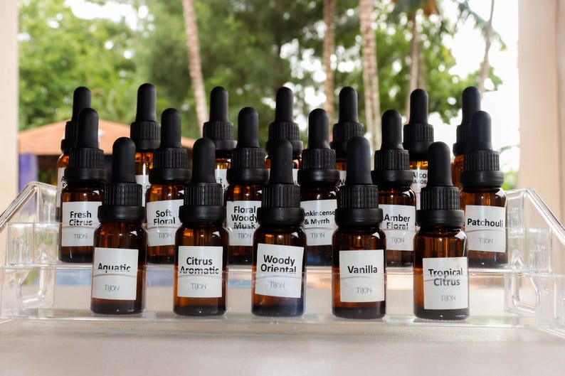 DIY Perfume Making Kit: Custom Fragrance Blending - Etsy