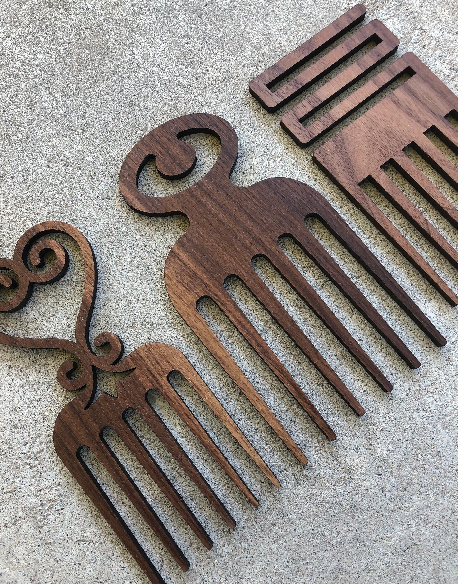 Afro Picks Adinkra Asase Ye Duru, Dwennimmen, Duafe, Fawohodie ...