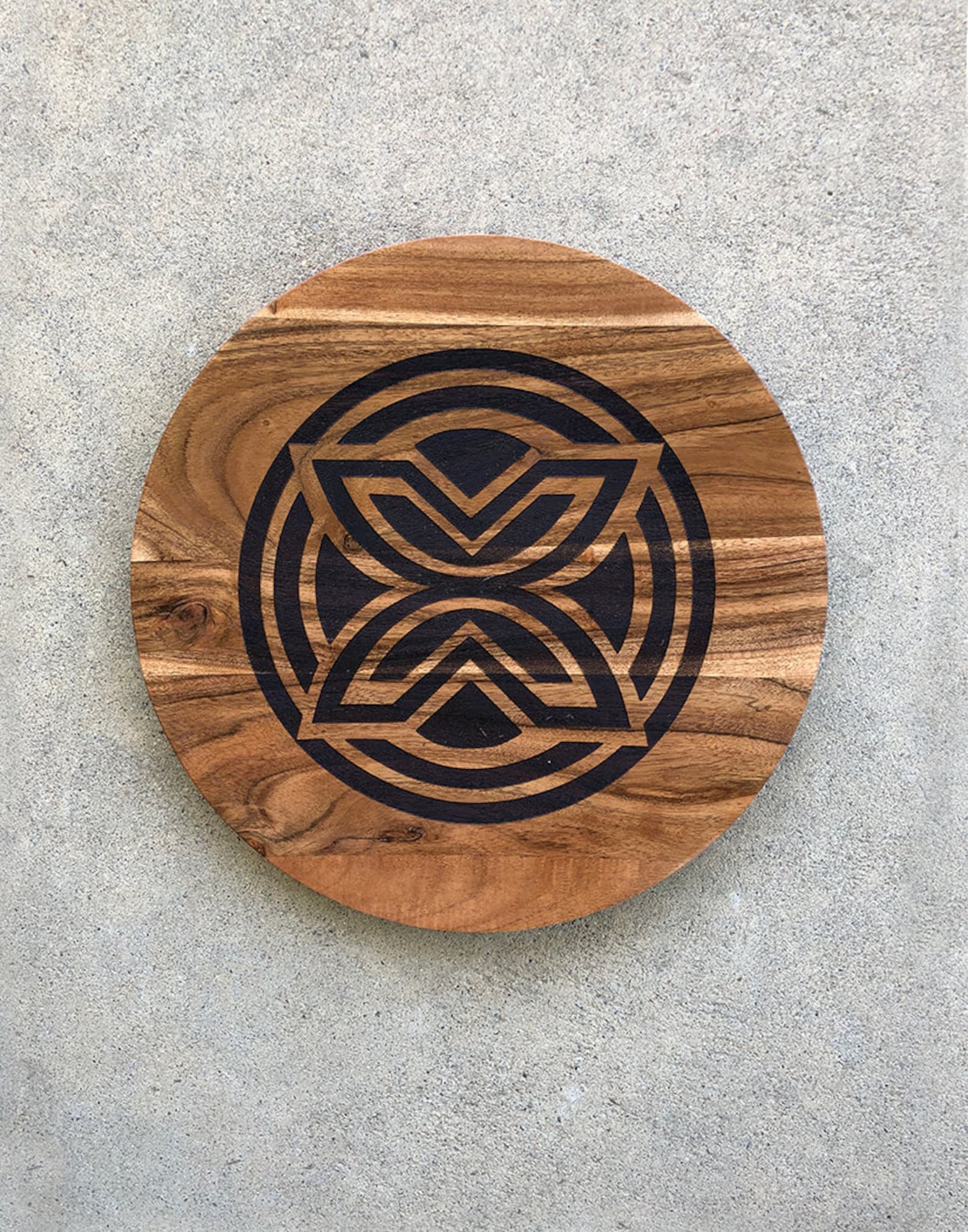 Charger/server/tray - Acadia Wood - African Adinkra Symbol - Asase Ye ...