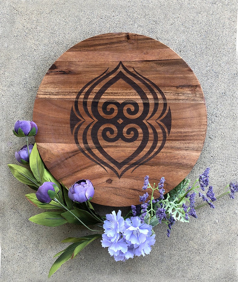 Plater/server/tray - Acadia Wood - African Adinkra Symbols: Asase Ye ...