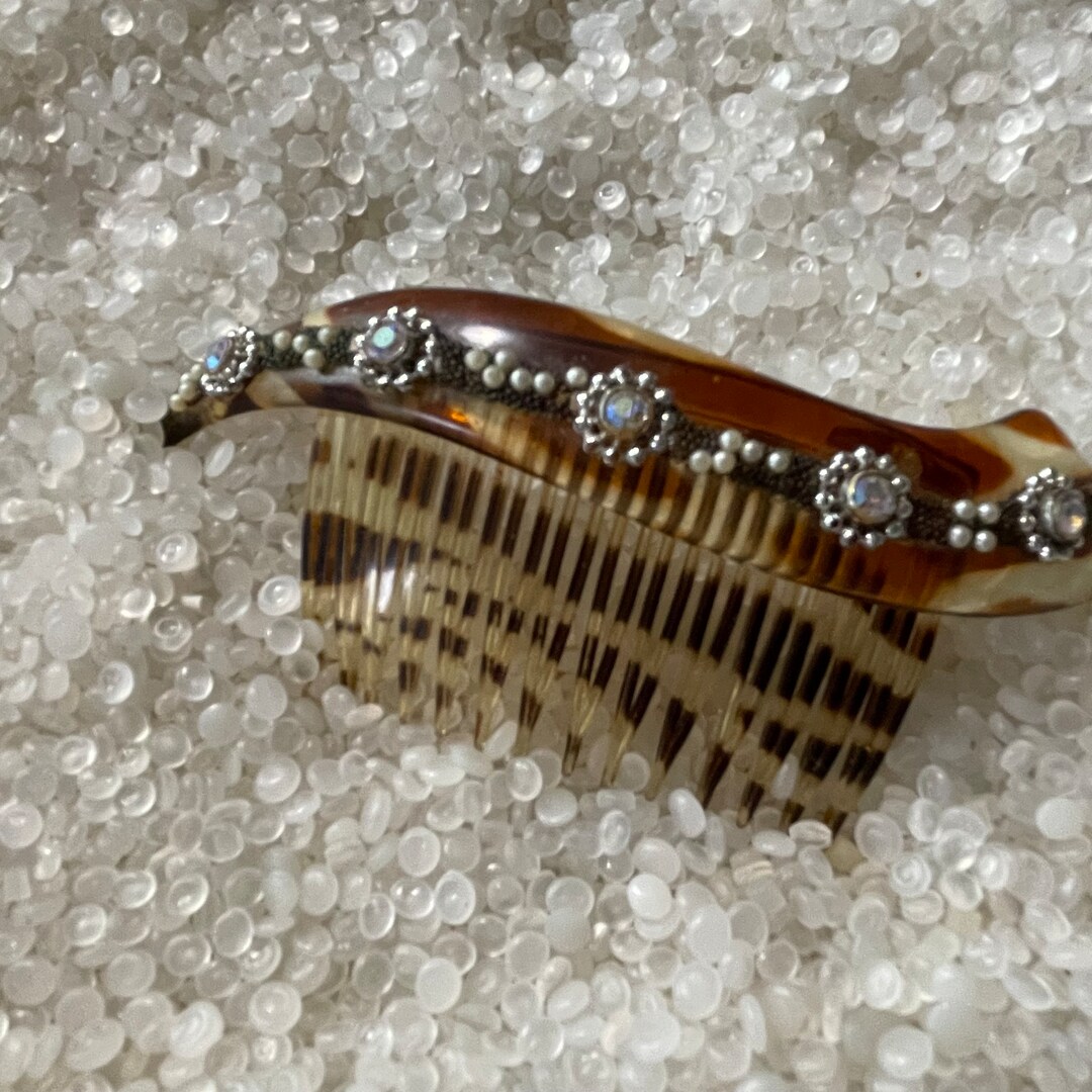 Vintage Hair Comb, Large Comb , Bright Rhinestones and Pearl Detailing ...