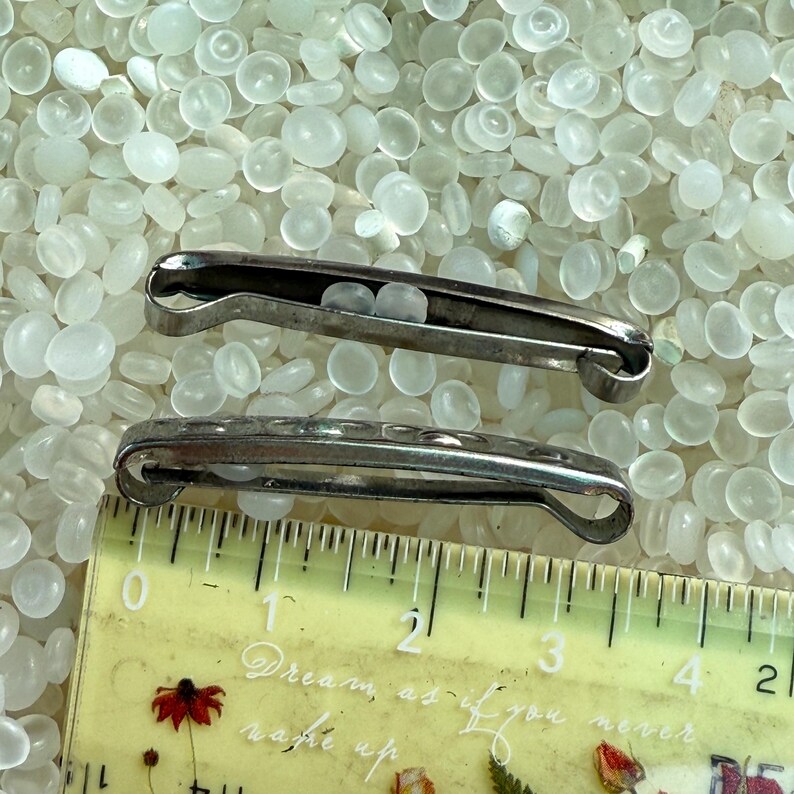 Vintage Barrettes ,molded Metal, Matching Pair,thin Narrow Barrettes ...