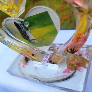 Horse Mane and Tail Wild Flower Preservation Resin Encapsulation Heart ...