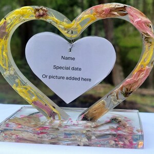 Horse Mane and Tail Wild Flower Preservation Resin Encapsulation Heart ...